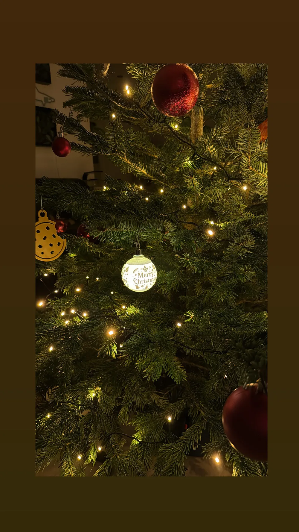 Christmas tree bauble Merry Christmas - Free 3D Print Model - MakerWorld