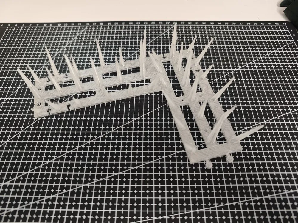 Chainable Bird Spikes - Free 3D Print Model - MakerWorld