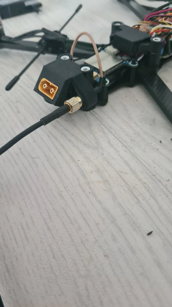 XT60 and Antenna Mount - Free 3D Print Model - MakerWorld