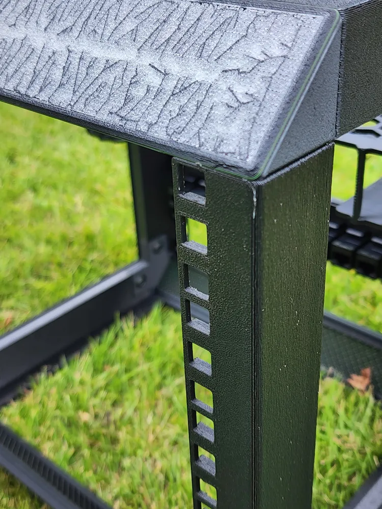 5U Vertical Post for Cage Nut mount Remixed by jason.connelly ...