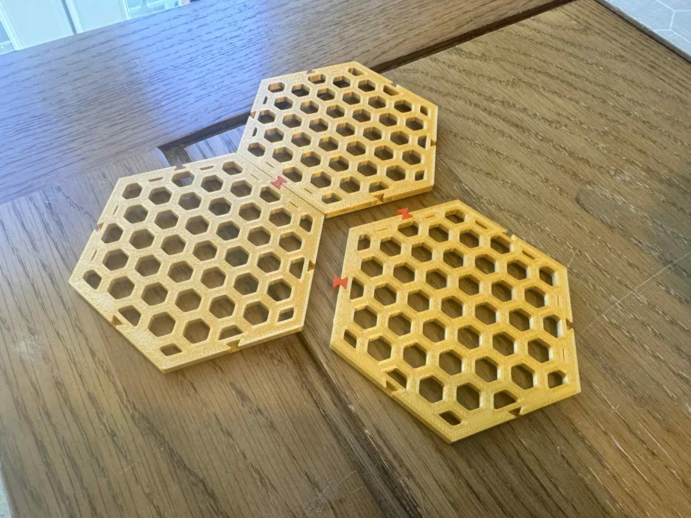 Interlocking Honeycomb – Bee Float, Art, Coaster by Sully MakerWorld ...