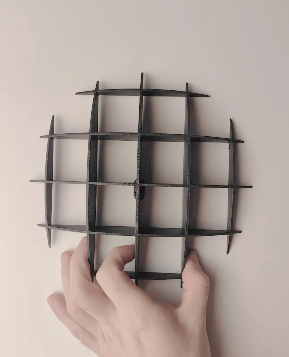 Tiny Trinket Shelf Round - Free 3D Print Model - MakerWorld