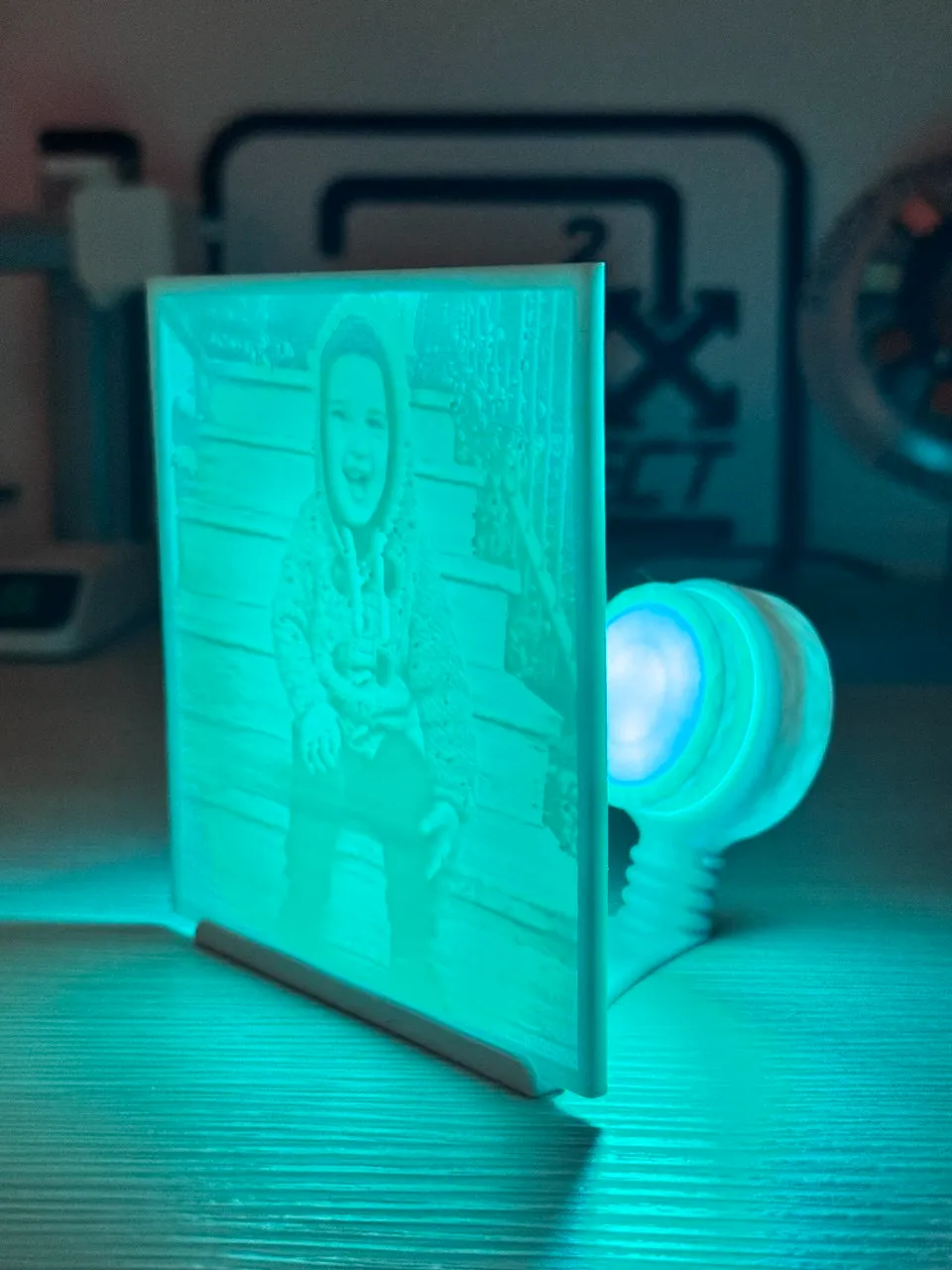 Lithophane base RGB - Free 3D Print Model - MakerWorld