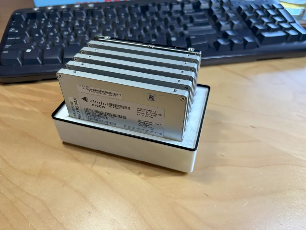 Gridfinity 6x2.5inch SSD Tray - Free 3D Print Model - MakerWorld