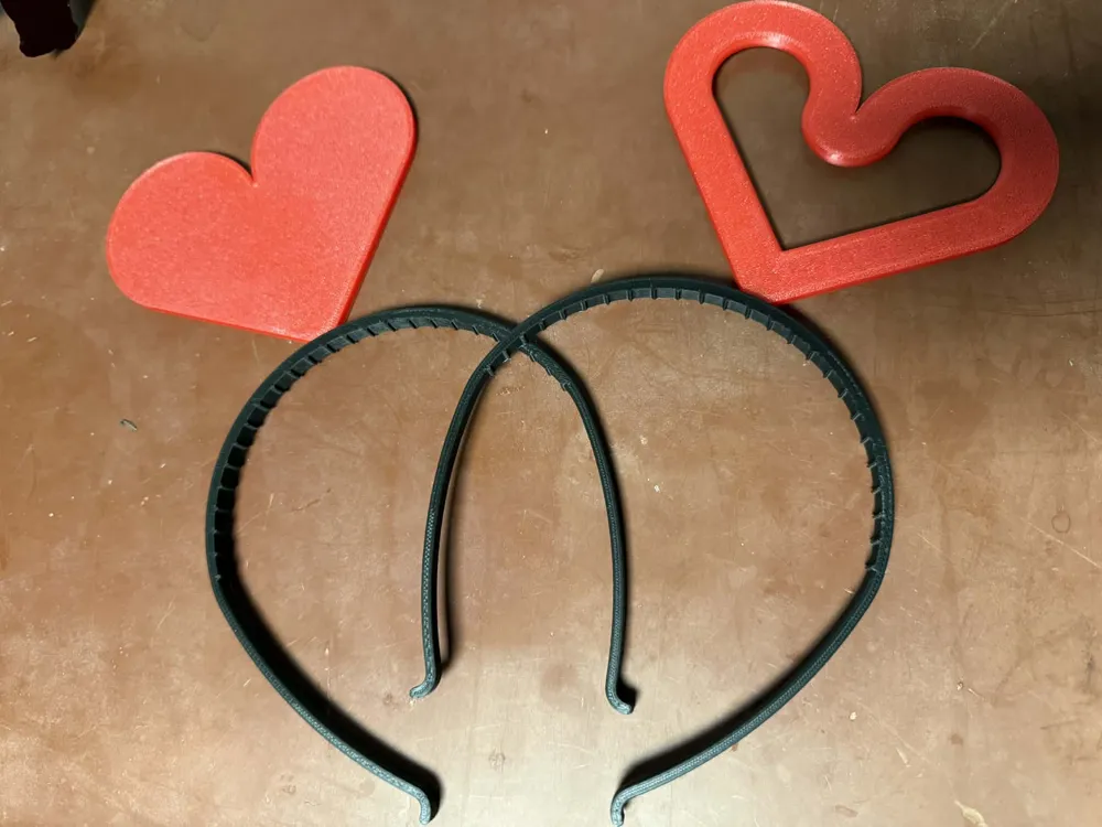 Valentine's Day headband with a heart - Free 3D Print Model - MakerWorld