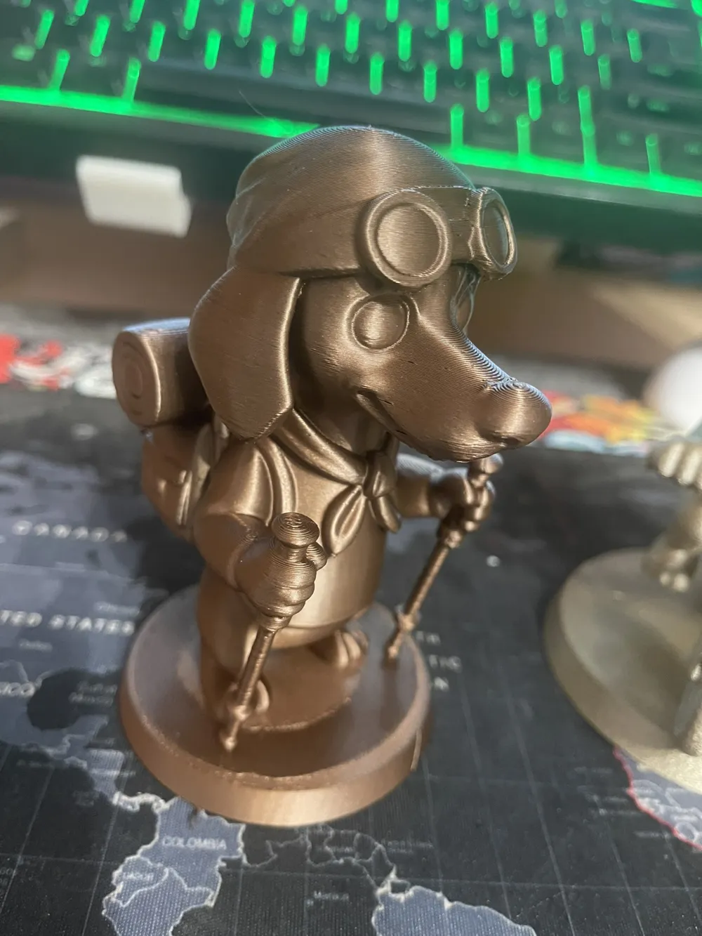 Dackel im Cartoon-Stil beim Wandern – Kostenloses 3D-Druckmodell ...