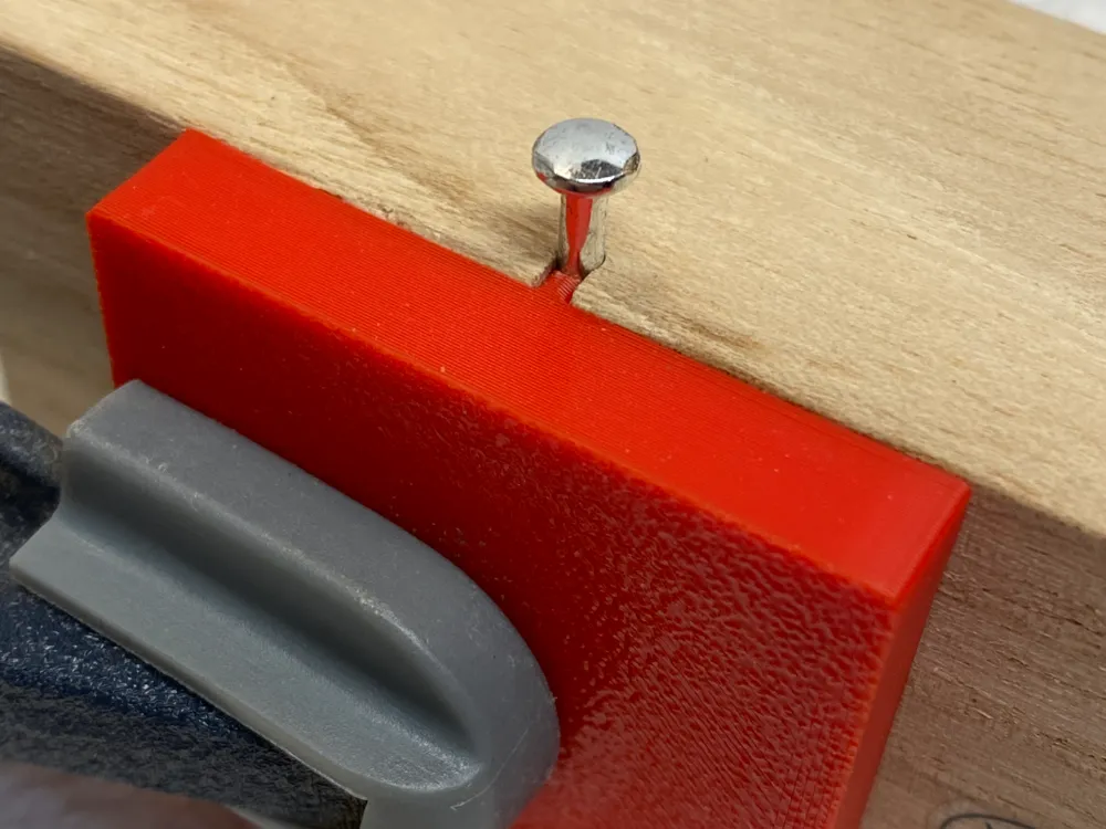 Pinewood Derby Axle Alignment Tool by Jim Larsen - MakerWorld