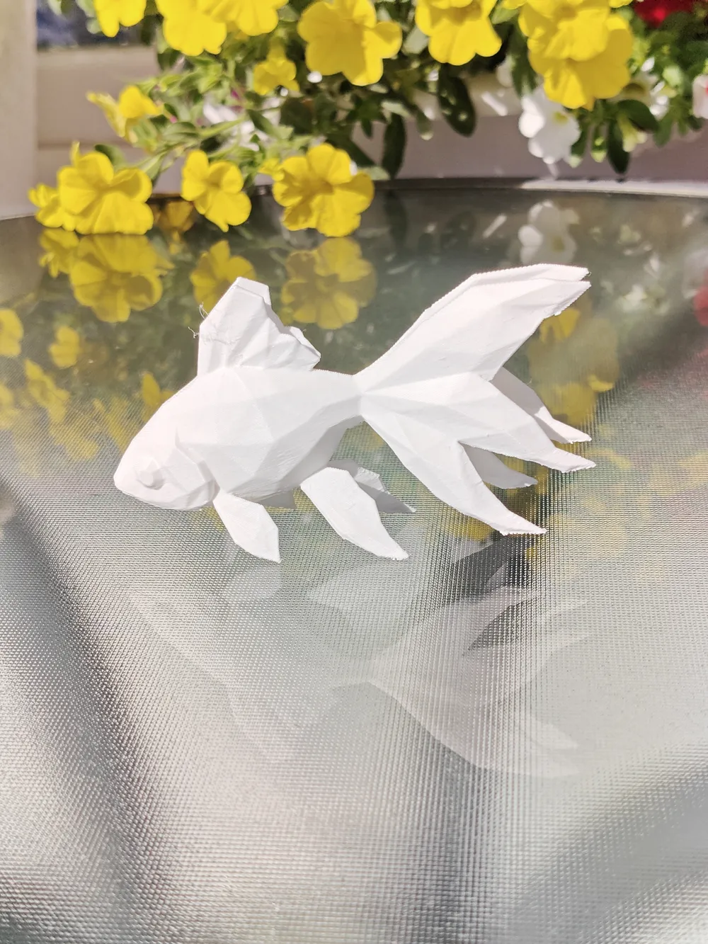 Geometric Low Poly Fish Figurine - Free 3D Print Model - MakerWorld