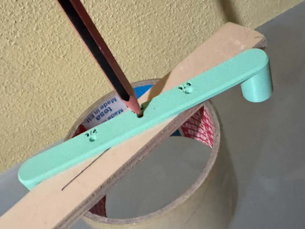 Simple Half & Quarter Center Finder - Marker Tool by platini76 - MakerWorld