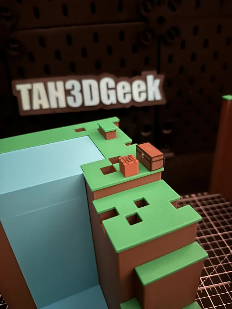 Minecraft Crafting Table for Series X Surround by TAH3DGeek MakerWorld ...