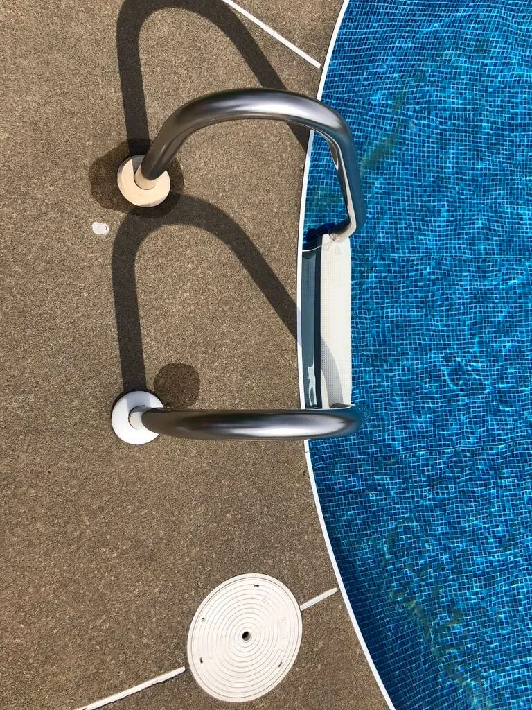 Swimming-pool ladder foot cover by TOSHIRTCOM MakerWorld: Download Free ...