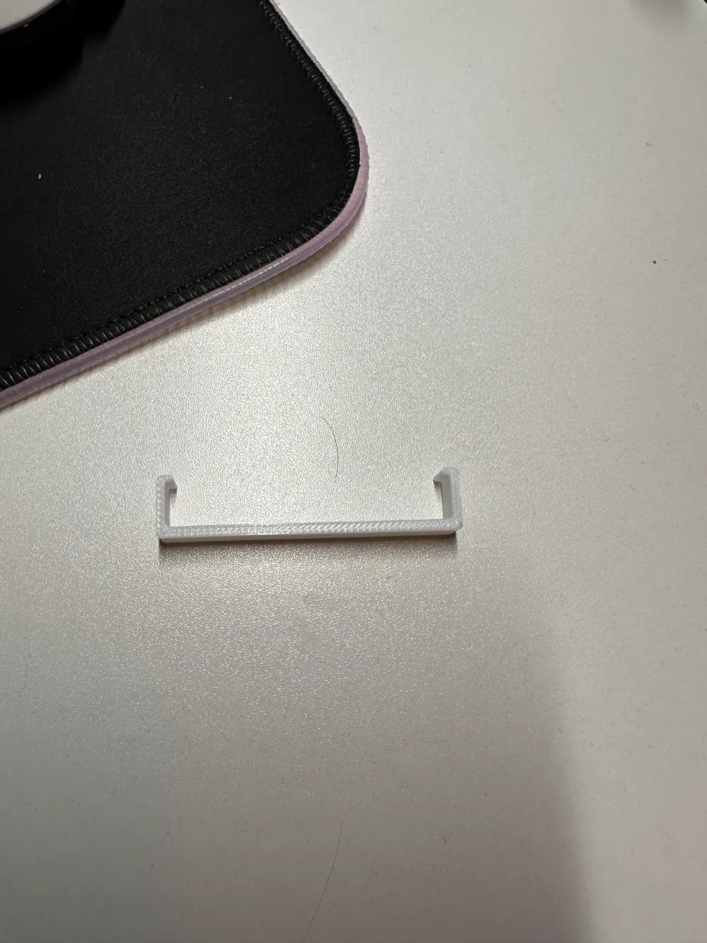 Lian Li 3x8Pin Strimmer Cable Holder by Maetrik - MakerWorld