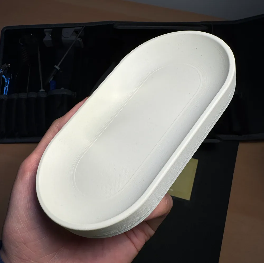 Simple Minimalistic Tray by PNT Design - MakerWorld