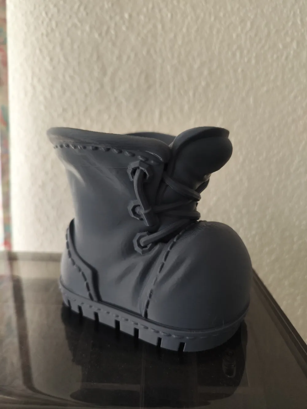 Boots-Planter by ComSysDa MakerWorld: Download Free 3D Models