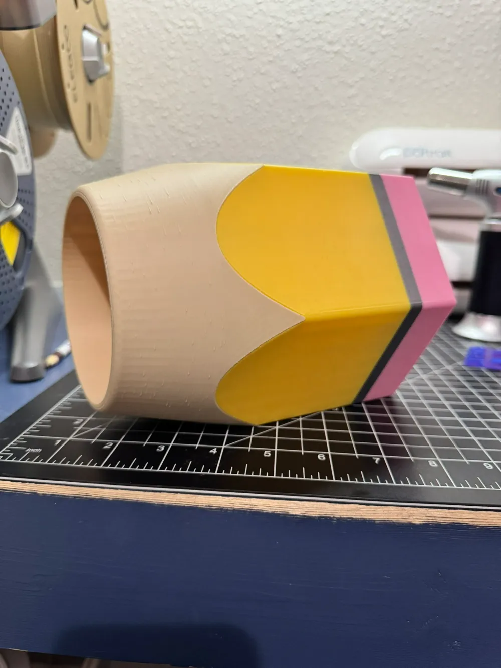 Pen/Pencil Holder Remixed by BRedd84 - MakerWorld