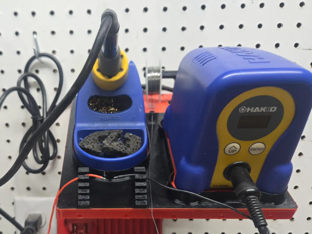 Hakko Soldering Gridfinity PegBoard Mount by KorbenD MakerWorld ...
