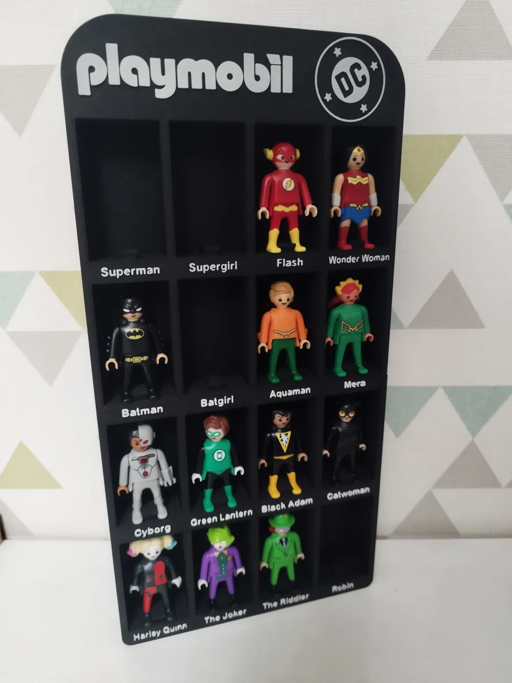 Playmobil DC Kinder Shelf - Free 3D Print Model - MakerWorld