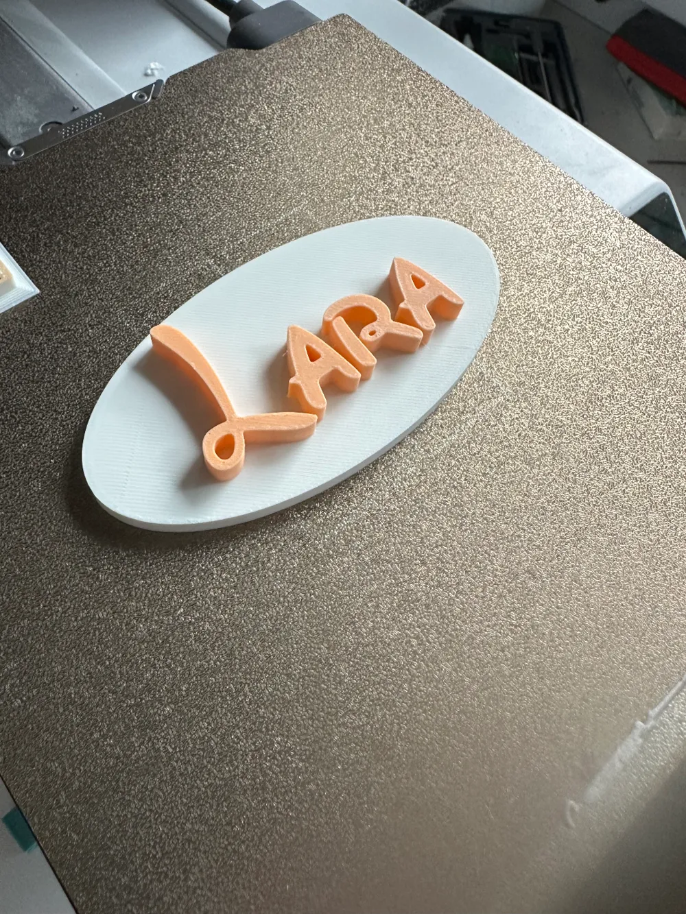 Letreiro Disney Personalizável Lara - Modelo gratuito para impressão 3D ...