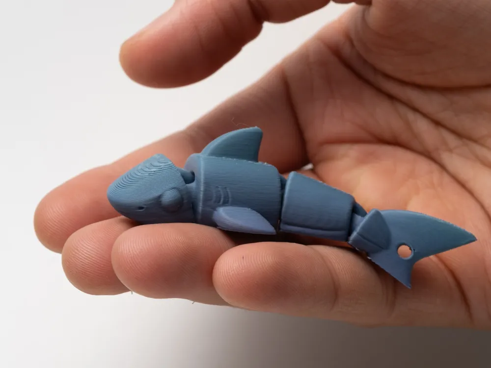 White Shark- Articulated & Keychain - Free 3D Print Model - MakerWorld