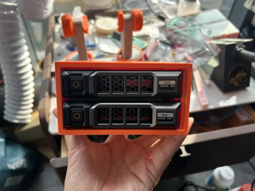 DELL 3.5-inch Server Drive Cage (Dual, Quad) by Xin'sMakerWorld ...