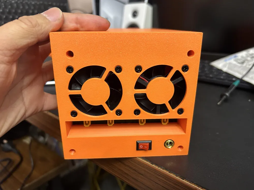 DELL 3.5-inch Server Drive Cage (Dual, Quad) by Xin'sMakerWorld ...