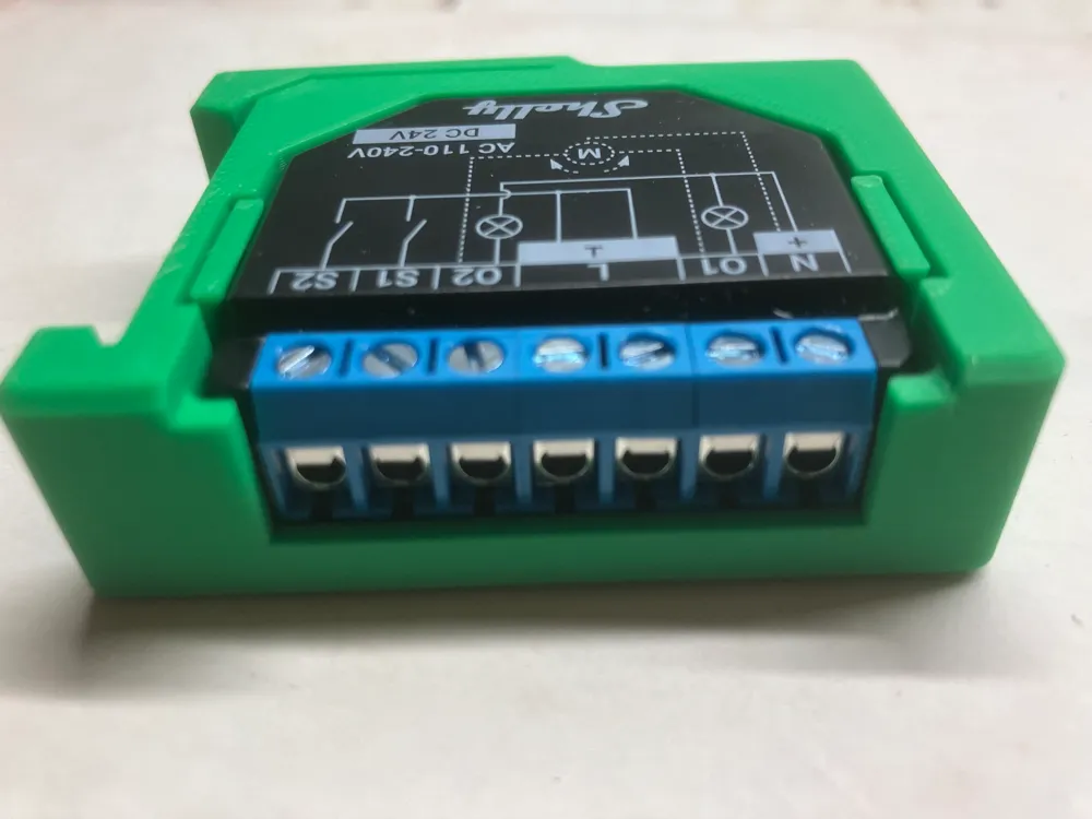 v2 optimierte Shelly Plus DIN-Schienenmontage mit Auswurfwerkzeug ...