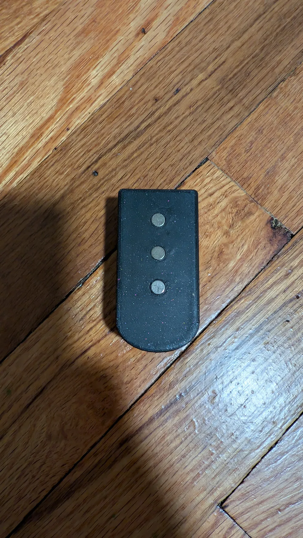 Holder for DATAFY Kindle Page Turner Remote - Free 3D Print Model ...