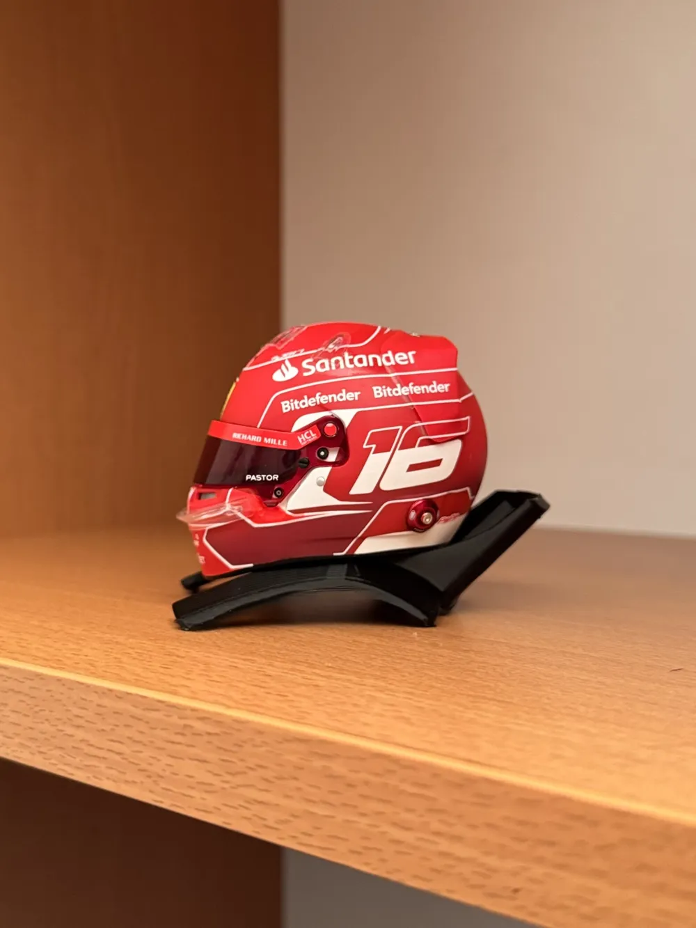 CASQUE MINI F1 HANS - ÉCHELLE 1:5 (SUPPORT) - Modèle d'Impression 3D ...