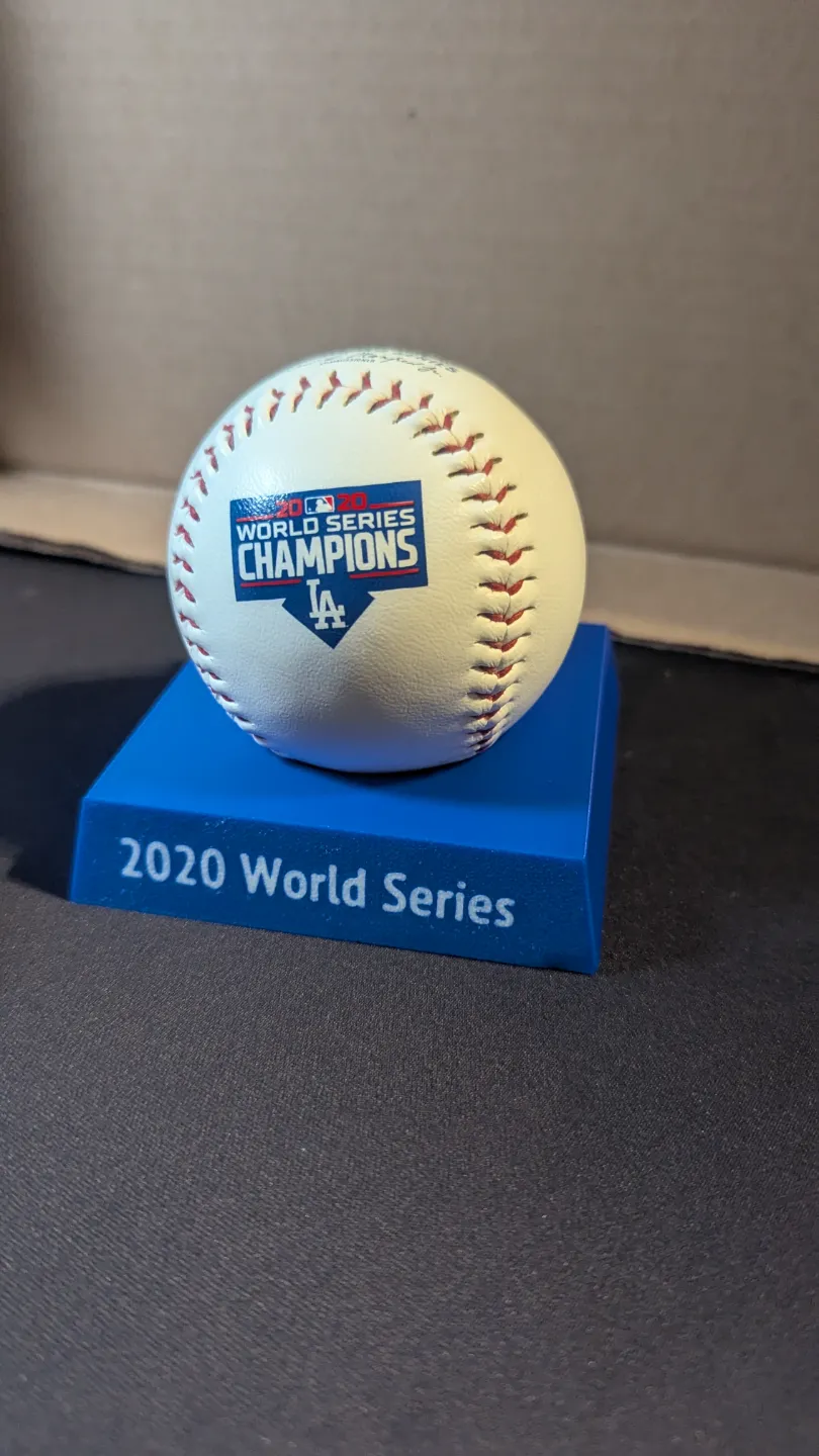 Customizable Baseball Stand Base by Euclid Do It MakerWorld: Download ...