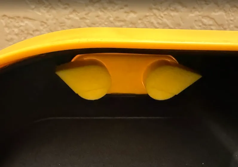 Tote Lid Lock V2 - Free 3D Print Model - MakerWorld