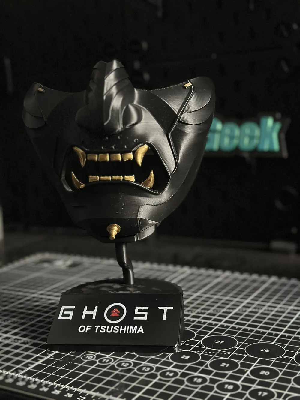 Ghost of Tsushima Ghost Mask Stand by TAH3DGeek - MakerWorld