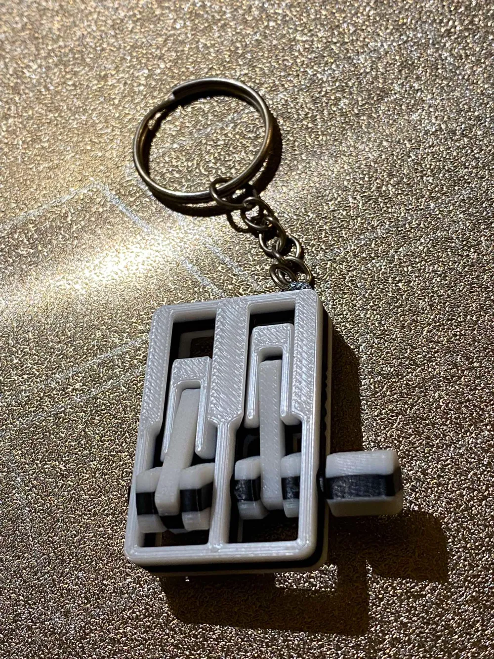 r2 engine keychain by KGM - MakerWorld