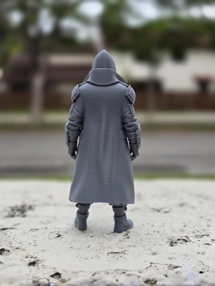 Urban Shadow Operative Figurine - Free 3D Print Model - MakerWorld