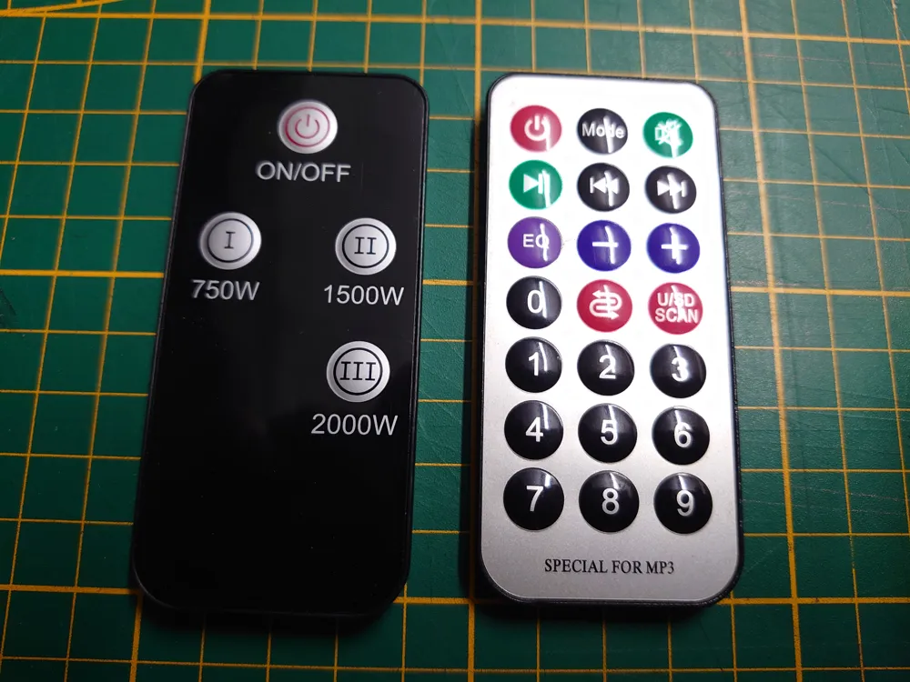 Small Remote Control Wall Holder by Jojo - MakerWorld