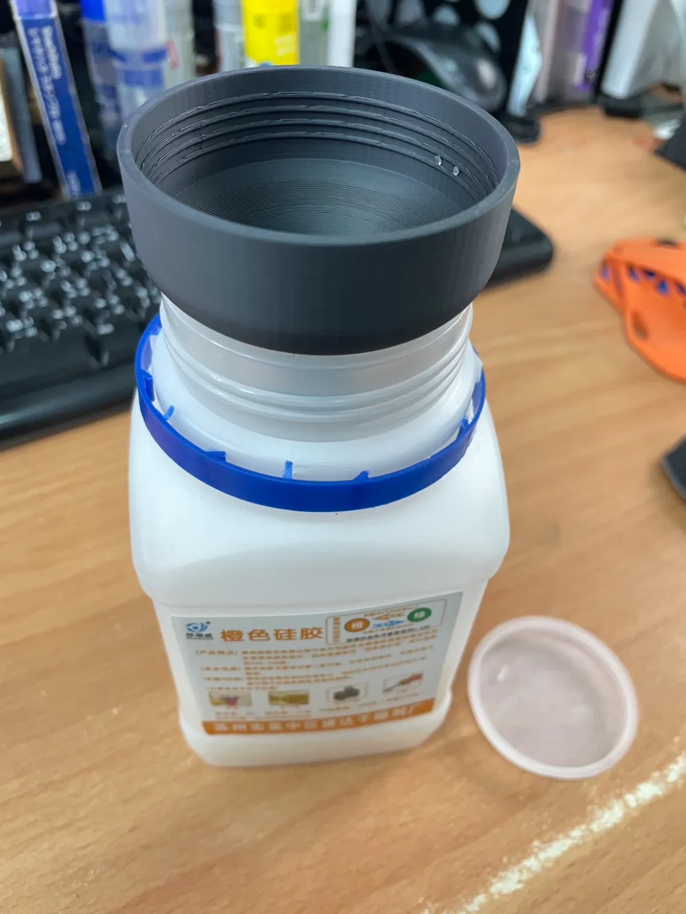 funnel cap for silica dry 500g by justinpig - MakerWorld