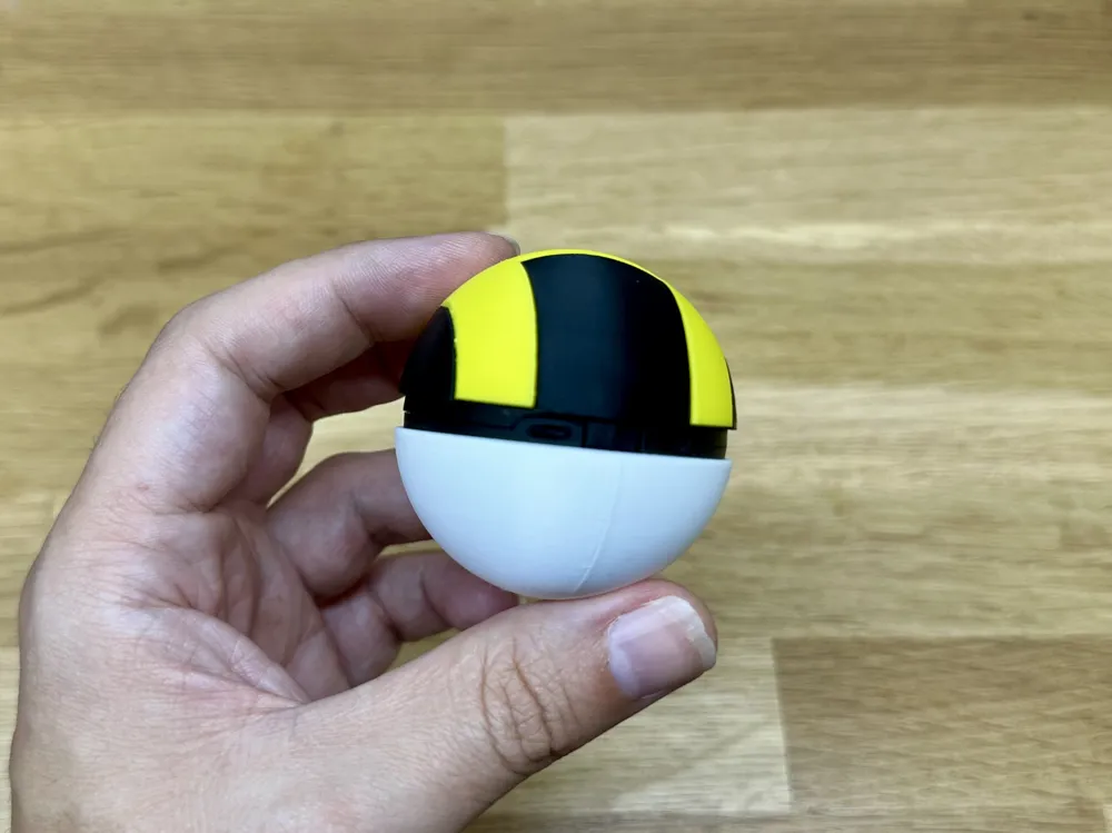 Mini Ultra Pokeball - Pokemon - Fully Functional by Torikami MakerWorld: Download Free 3D Models