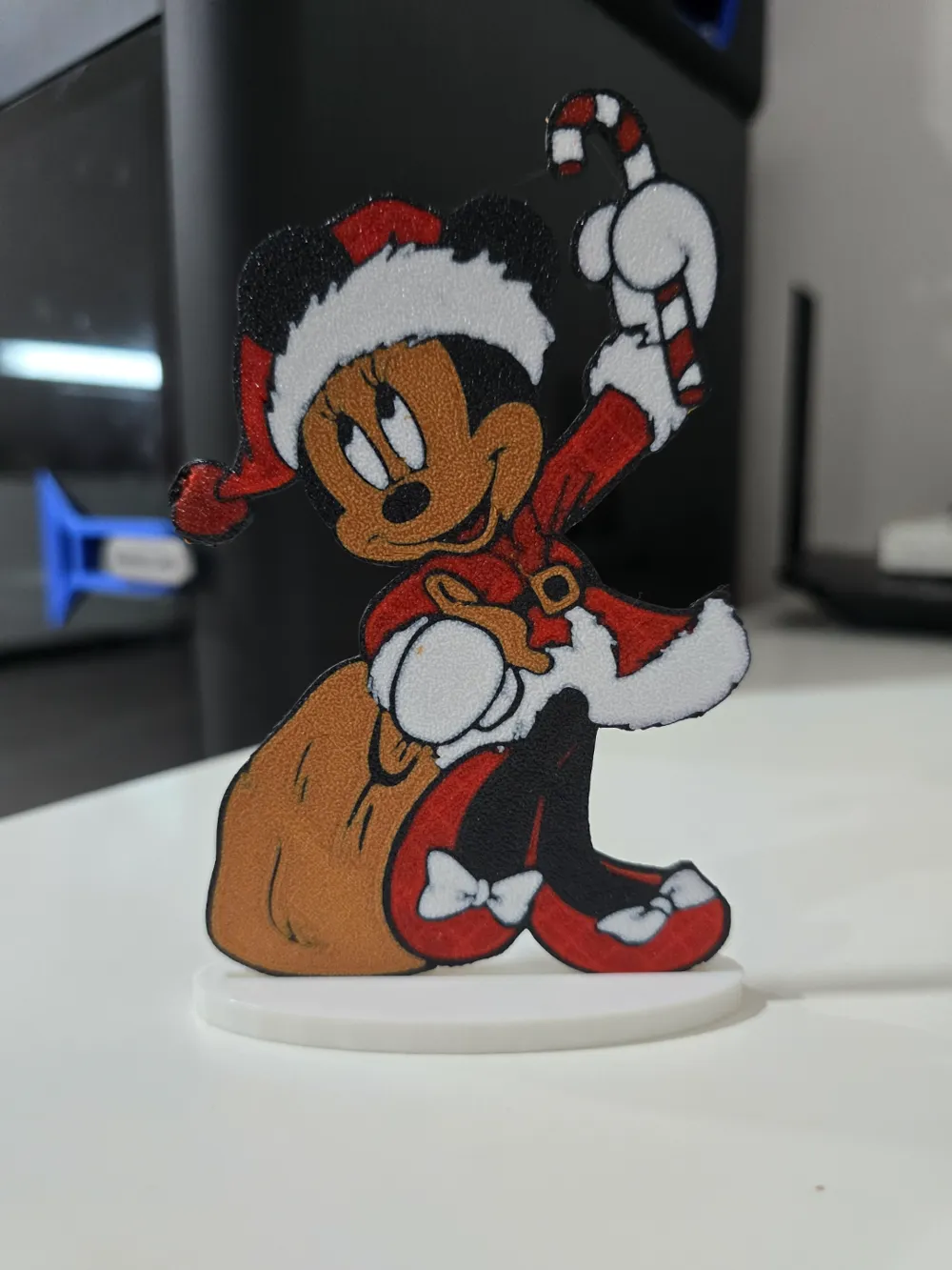 Minnie Mouse Santa 2D decoration by 3Devil - MakerWorld