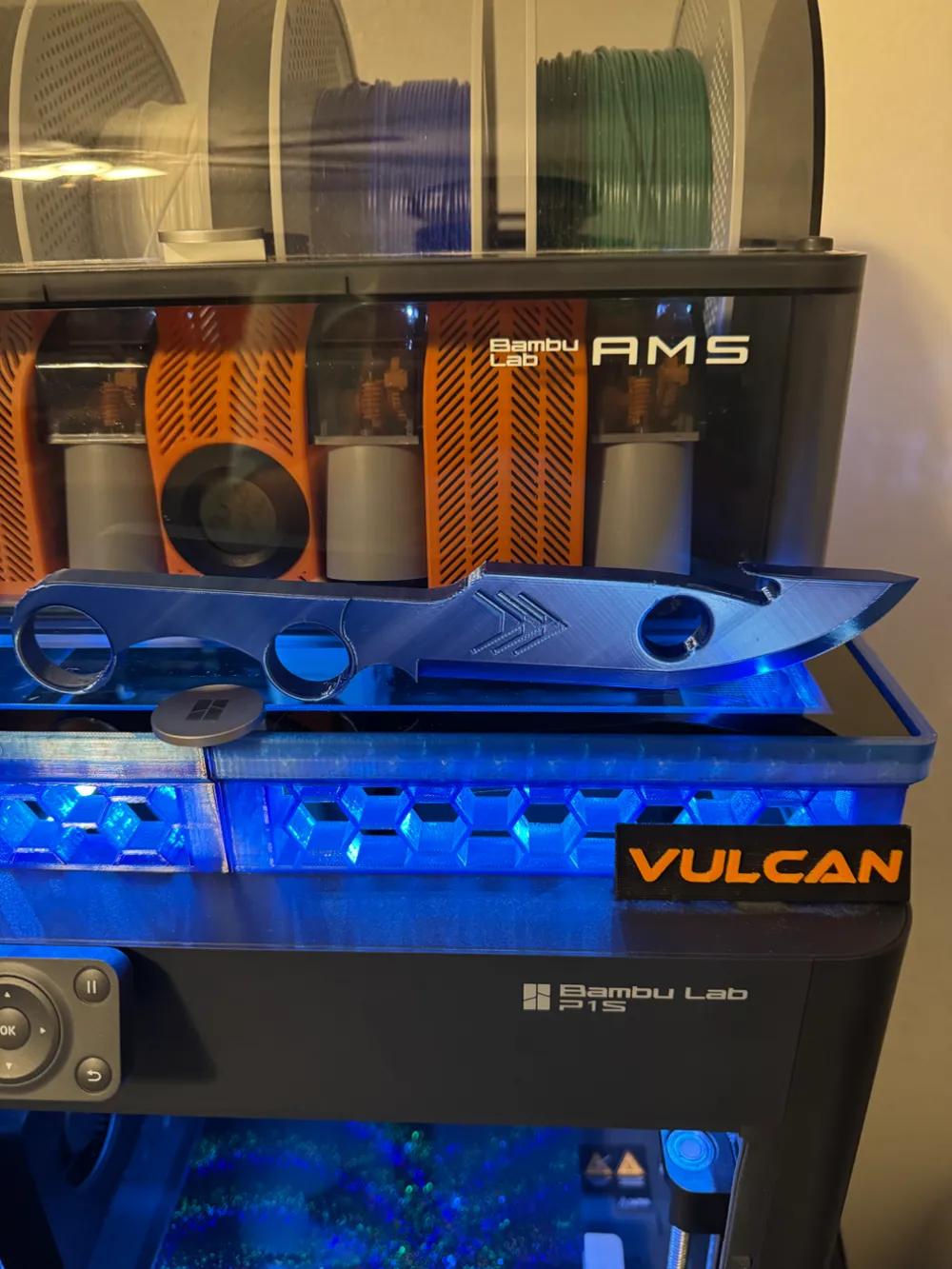 Destiny 2 Hunter Throwing Knife Cosplay Prop by Tbean2015 MakerWorld ...