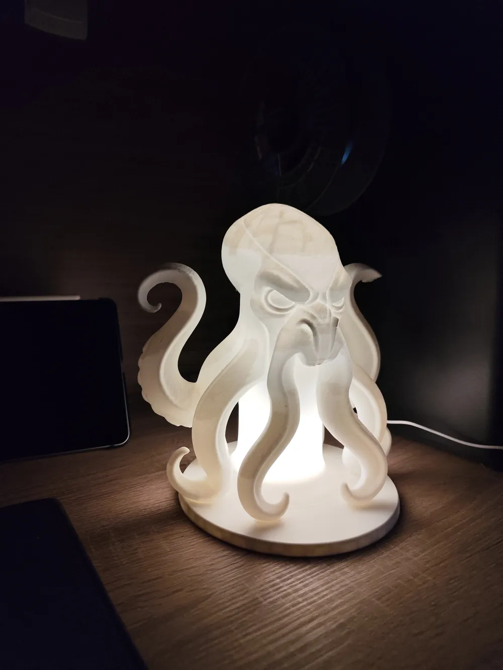 Kraken Night Lamp – Dual Version Candle & RGB - Free 3D Print Model ...