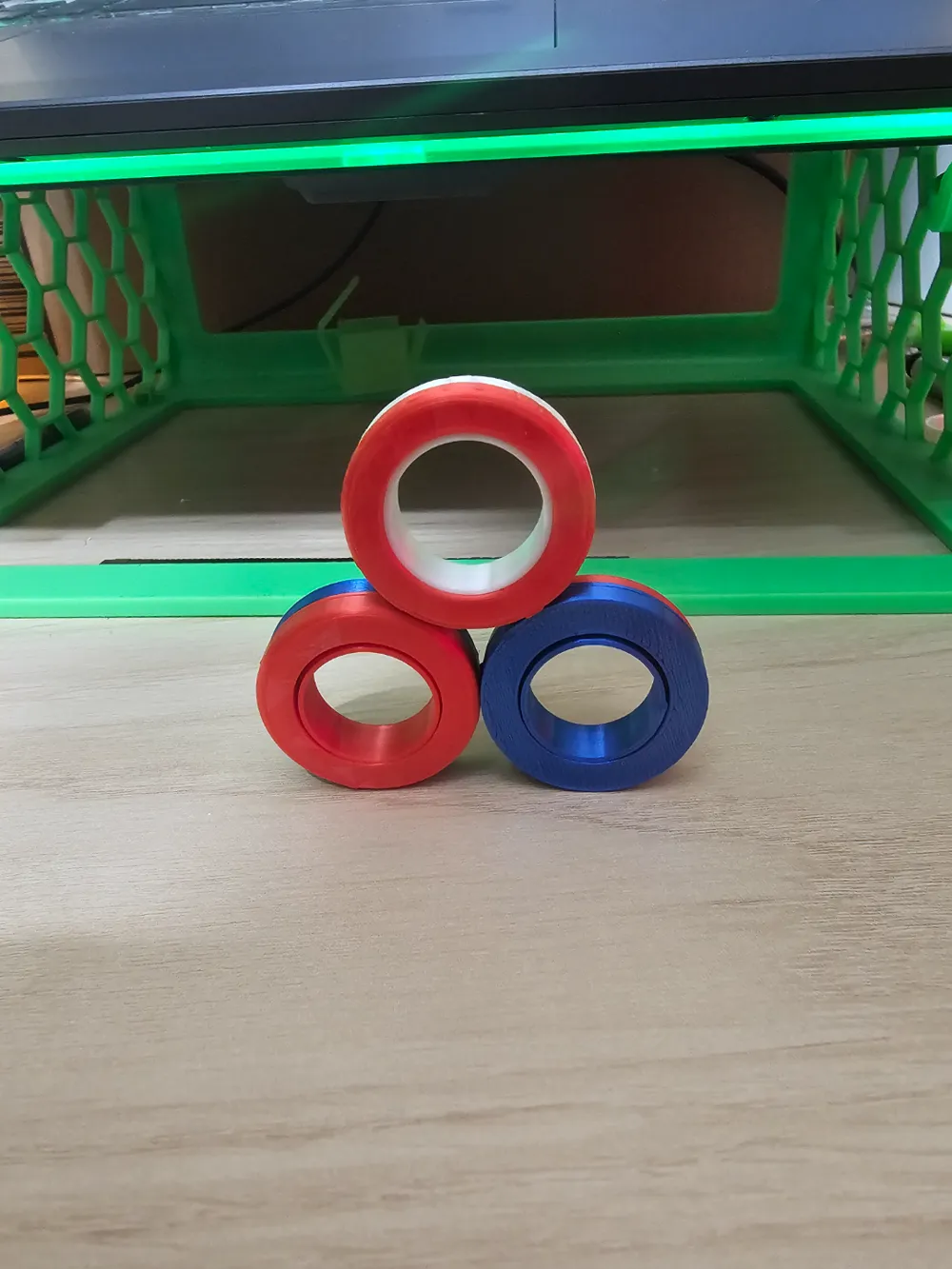 Magnet fidget ring (round magnets) by LTD - MakerWorld