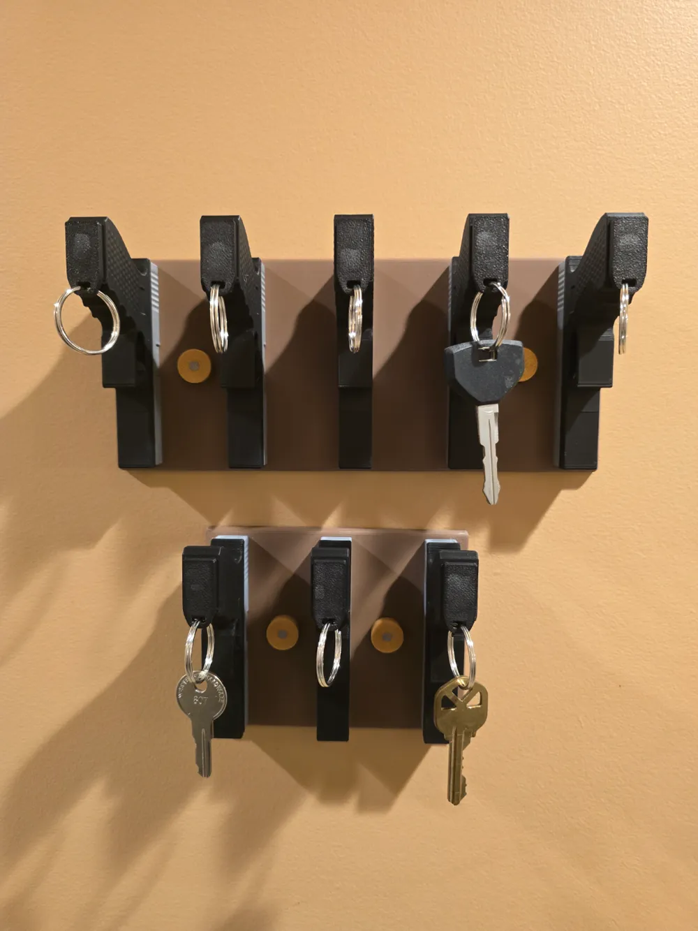 Gun & Mag Keychain Rack by Fearlesskoolaid - MakerWorld