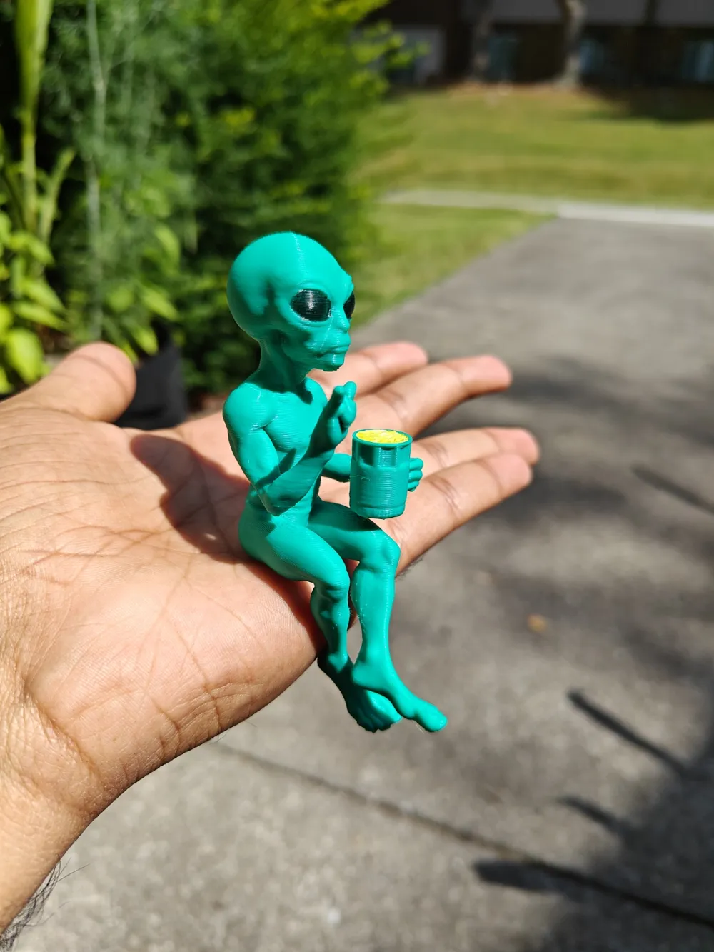 Chill Alien Figurine - Beer Buddy 'Marvin' - Free 3D Print Model ...