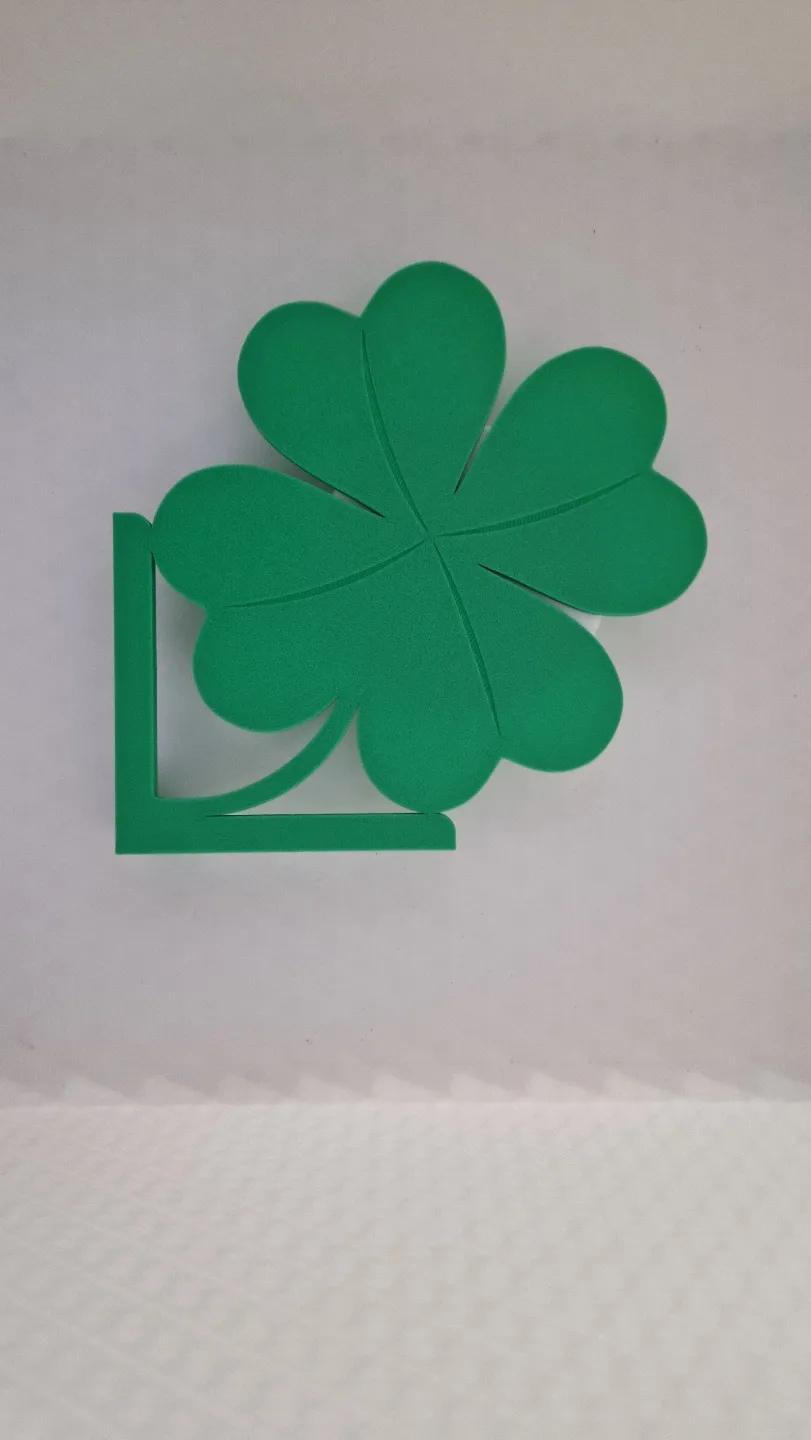 Corner decoration clover (St. Patrick's Day) by hsispeg - MakerWorld