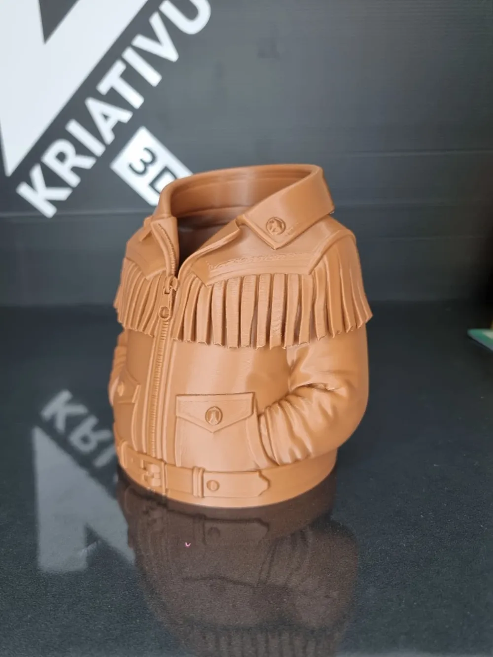 Western Jacket Pen Holder - Free 3D Print Model - MakerWorld