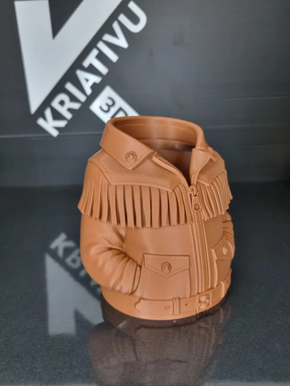 Western Jacket Pen Holder - Free 3D Print Model - MakerWorld