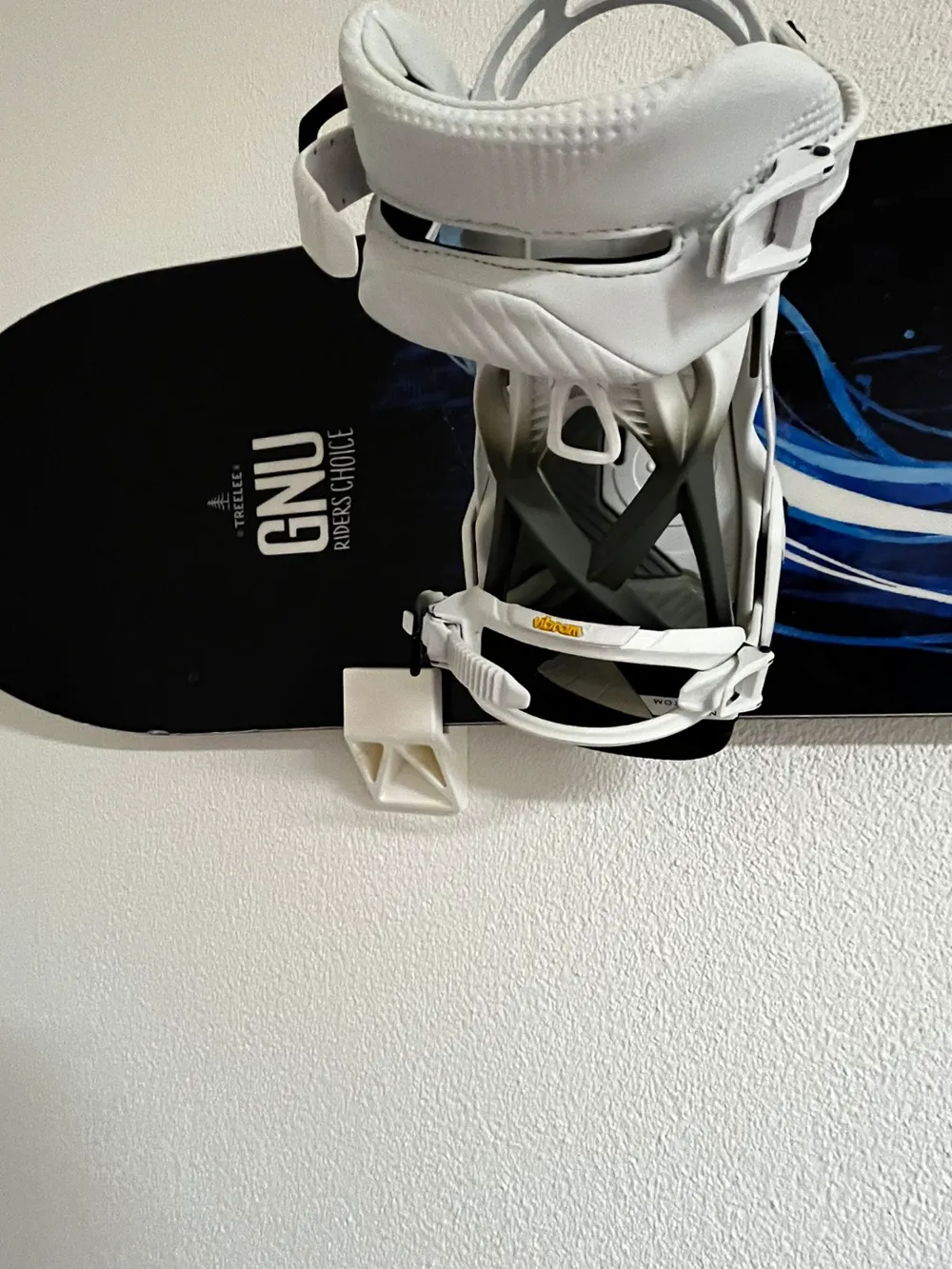 Horizontal Snowboard Mount - Free 3D Print Model - MakerWorld