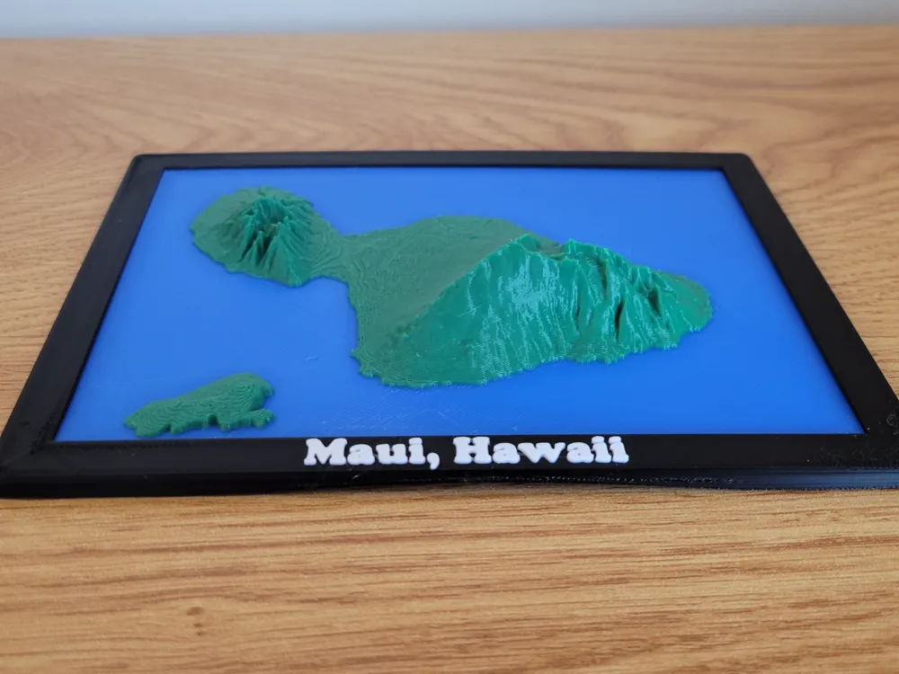 Maui Hawaii Map and Display Frame by Monchy_BoisMakerWorld: Download ...