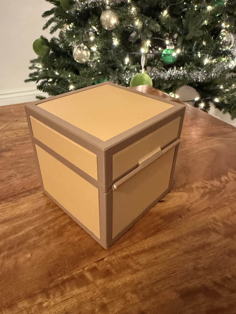 Minecraft Chest Box - Free 3D Print Model - MakerWorld