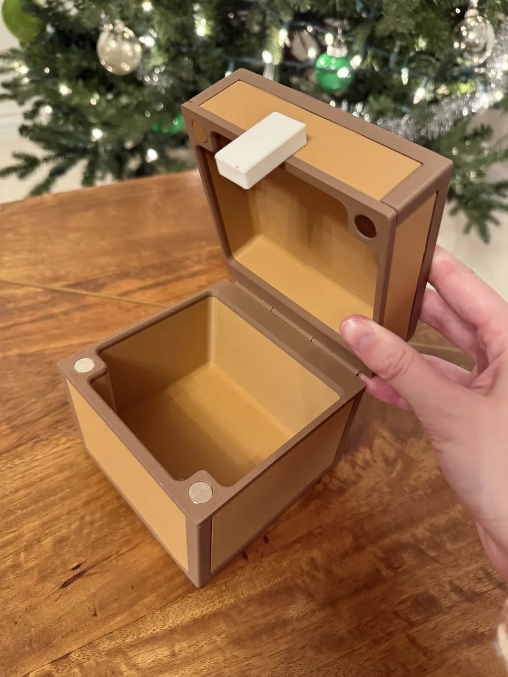 Minecraft Chest Box - Free 3D Print Model - MakerWorld