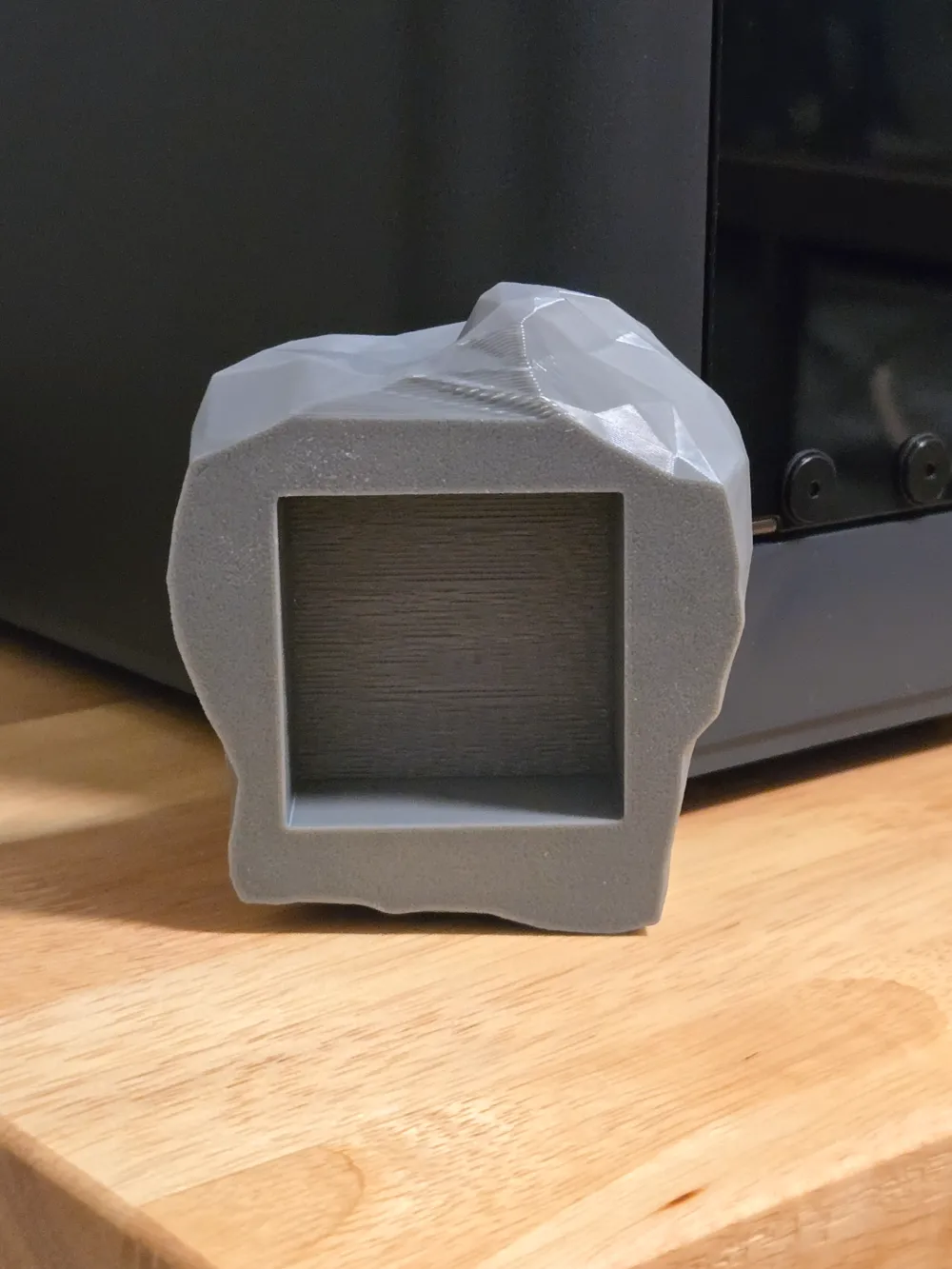 Rock with hidden compartment by Golden 3DMakerWorld: Download Free 3D Models